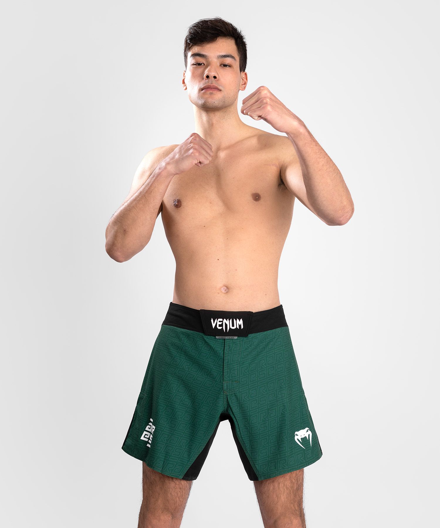 Venum x Ares 2.0 Fight Shorts - Khaki - Vechtsportonline.nl